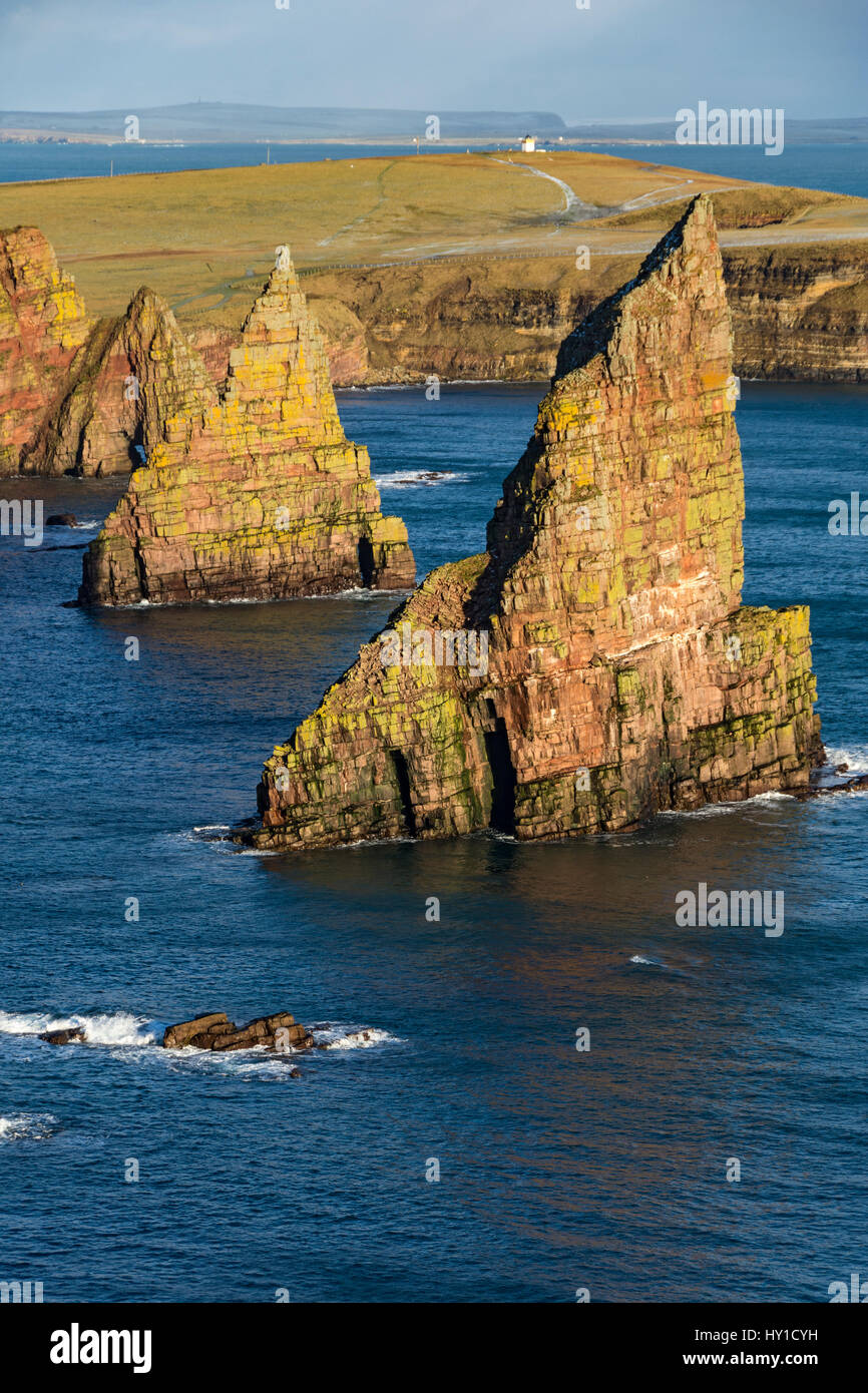 The Stacks of Duncansby and Duncansby Head, near John o' Groats ...