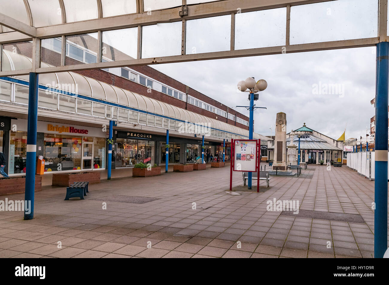 Winsford cross shopping centre hi-res stock photography and images - Alamy