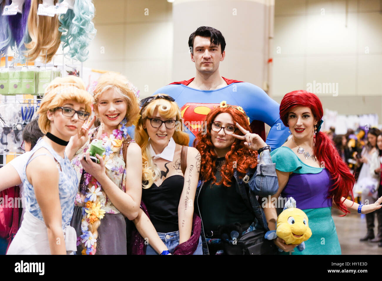 Toronto comic con hi-res stock photography and images - Alamy