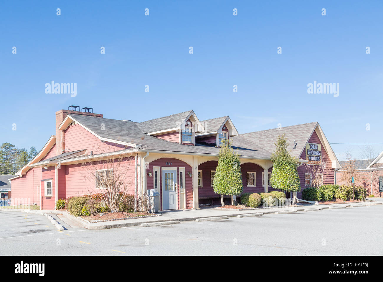 The Old Hickory House Restaurant in Dunwoody, Georgia closed Stock ...