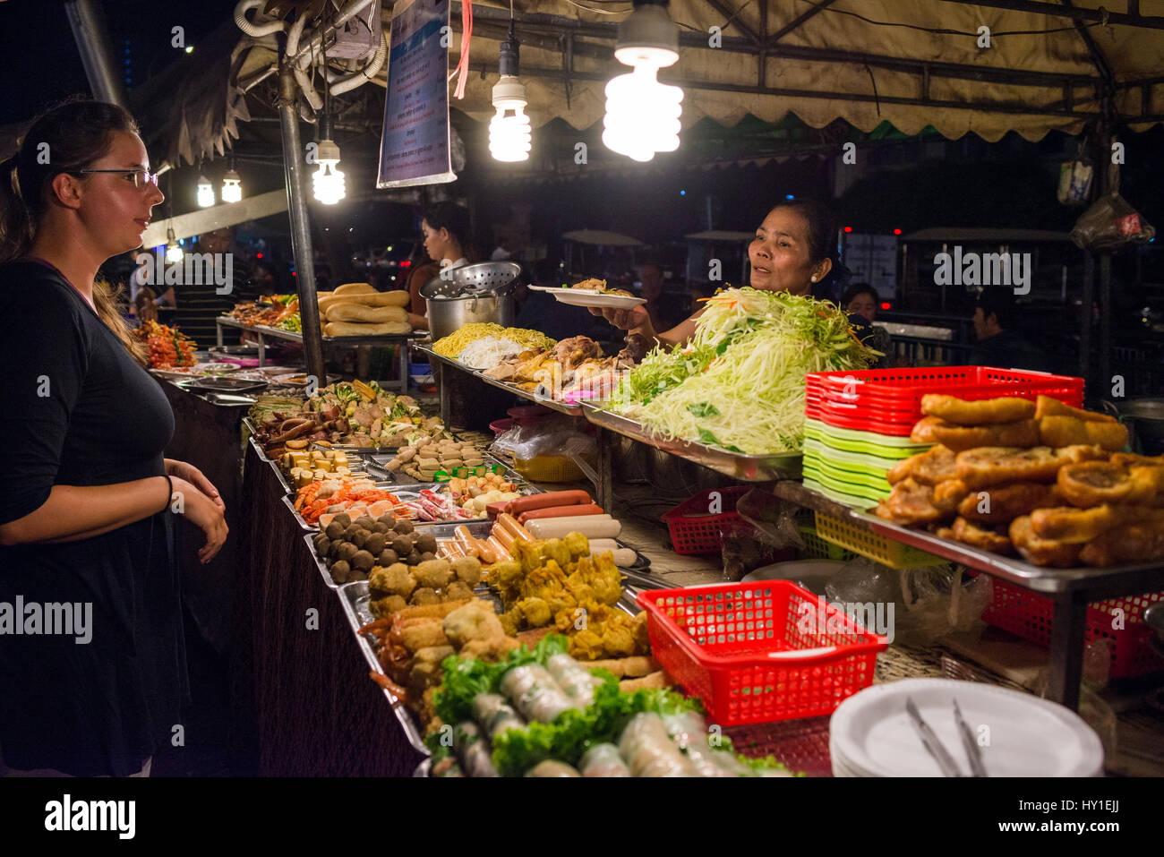 Night market, Phnom Penh, Cambodia, Asia Stock Photo - Alamy