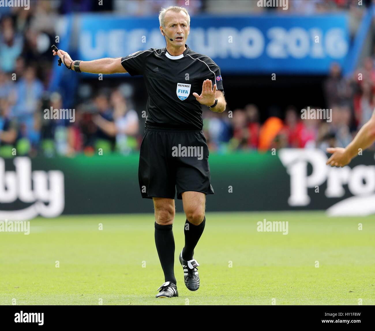 MARTIN ATKINSON UEFA REFEREE PARC DES PRINCES PARIS FRANCE 25 June 2016 ...
