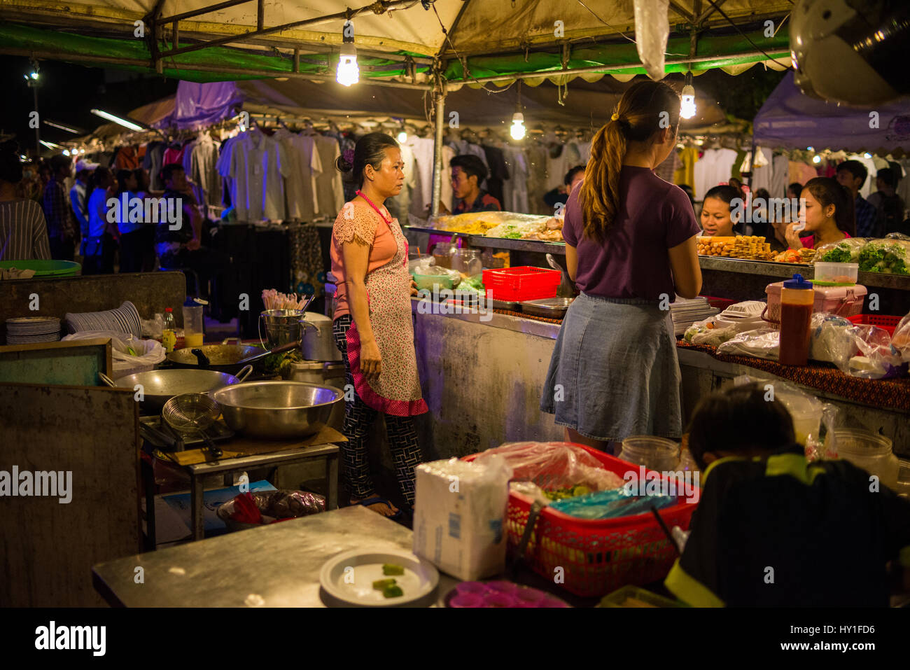Night market, Phnom Penh, Cambodia, Asia Stock Photo - Alamy