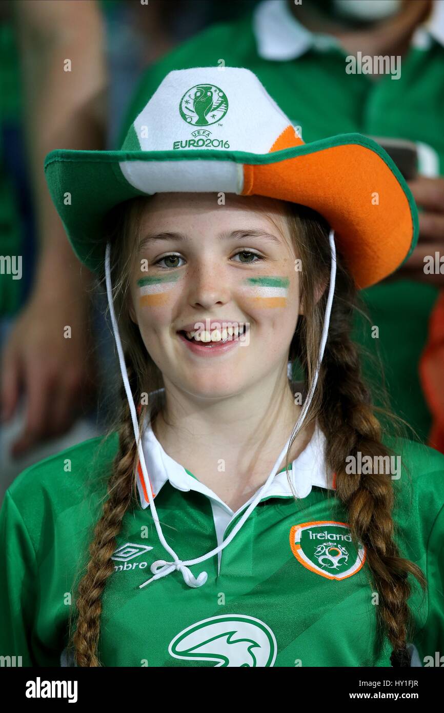 IRISH FAN ITALY V REP OF IRELAND STADE PIERRE-MAUROY LILLE FRANCE 22 ...
