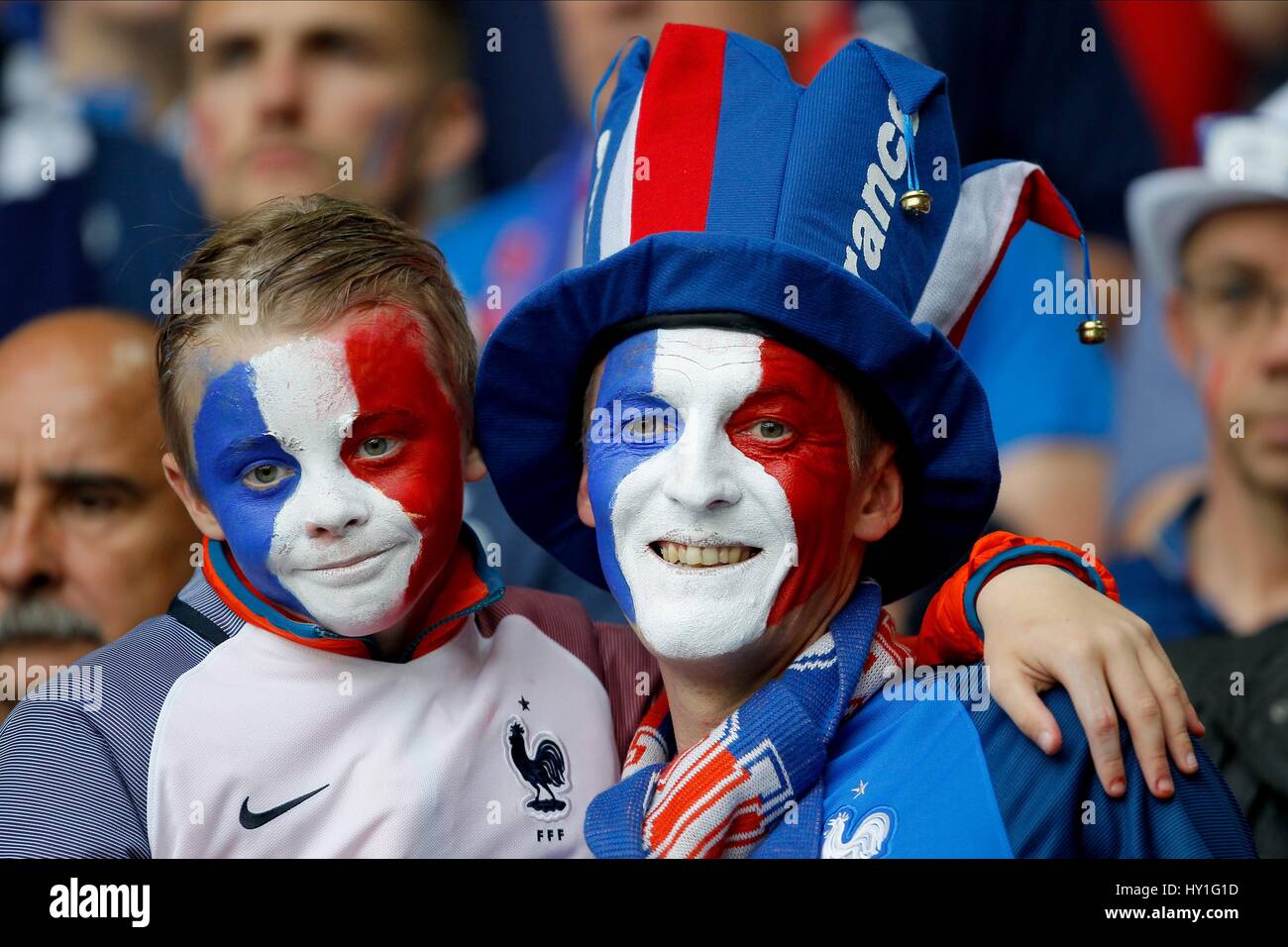 Football fans painted faces hi-res stock photography and images - Alamy