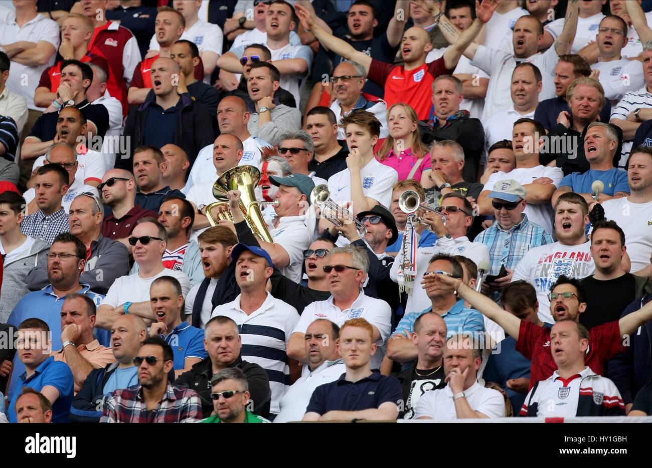 ENGLAND BAND PLAYING A TUNE ENGLAND V WALES STADE FELIX BOLLAERT ...