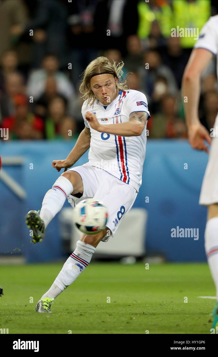 ICELAND'S BIRKIR BJARNASON SCO PORTUGAL V ICELAND STADE GEOFFROY ...