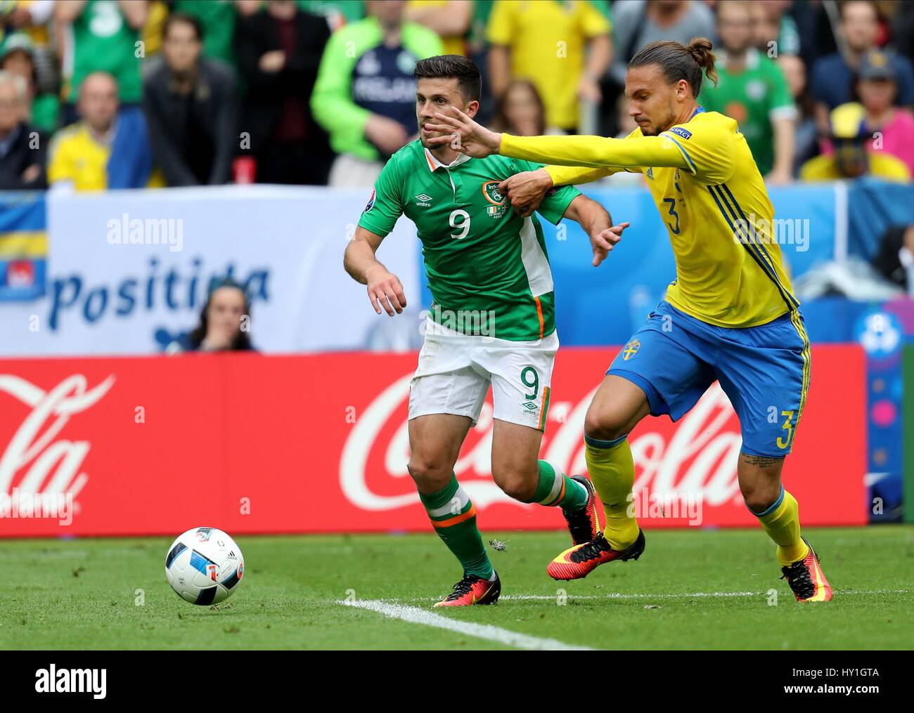 Republic irelands shane long hi-res stock photography and images - Alamy
