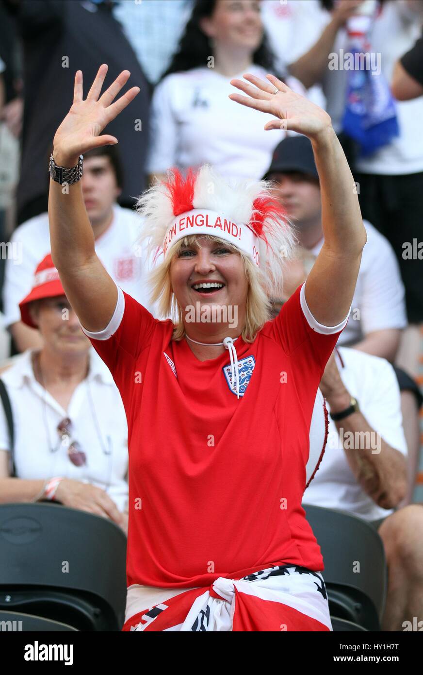 English fan hi-res stock photography and images - Alamy