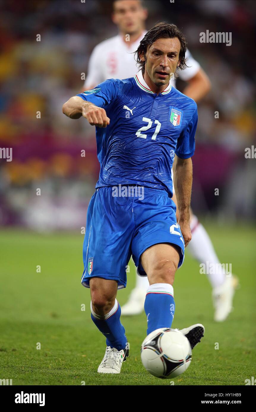 ANDREA PIRLO ITALY AC MILAN ITALY & AC MILAN OLYMPIC STADIUM KIEV ...