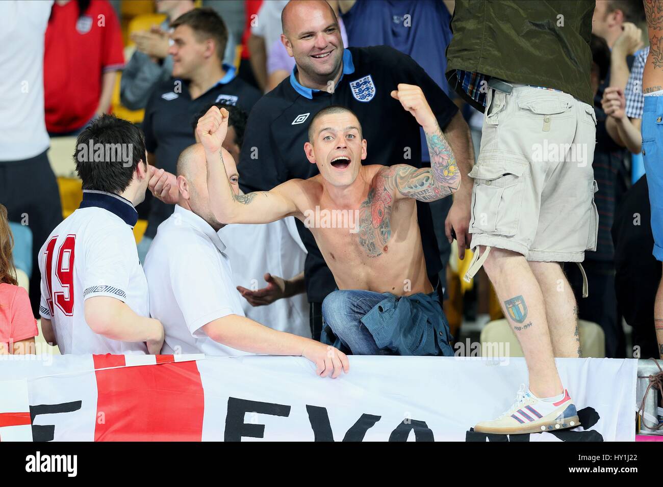 English fans hi-res stock photography and images - Alamy