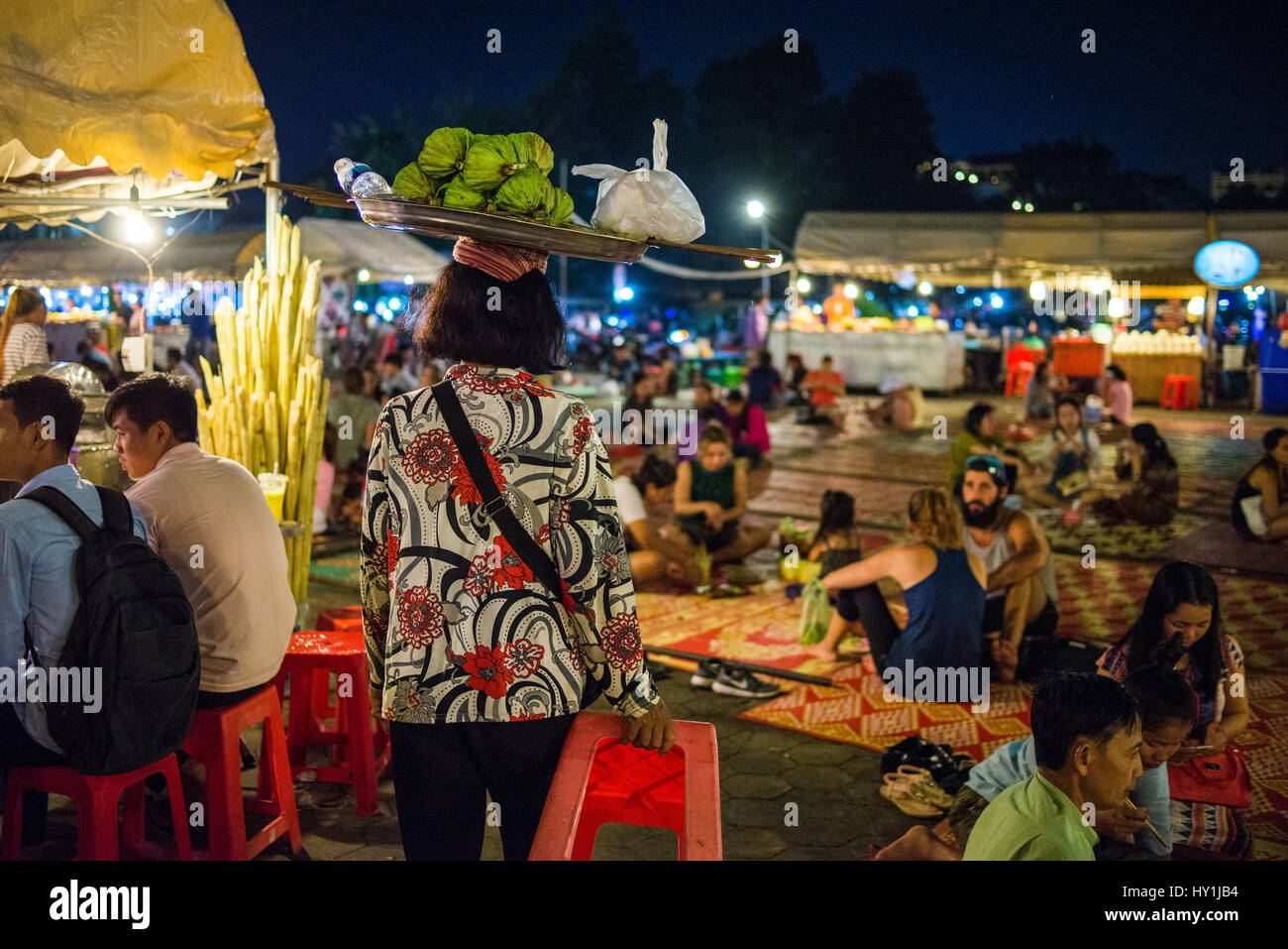 Night market, Phnom Penh, Cambodia, Asia Stock Photo - Alamy