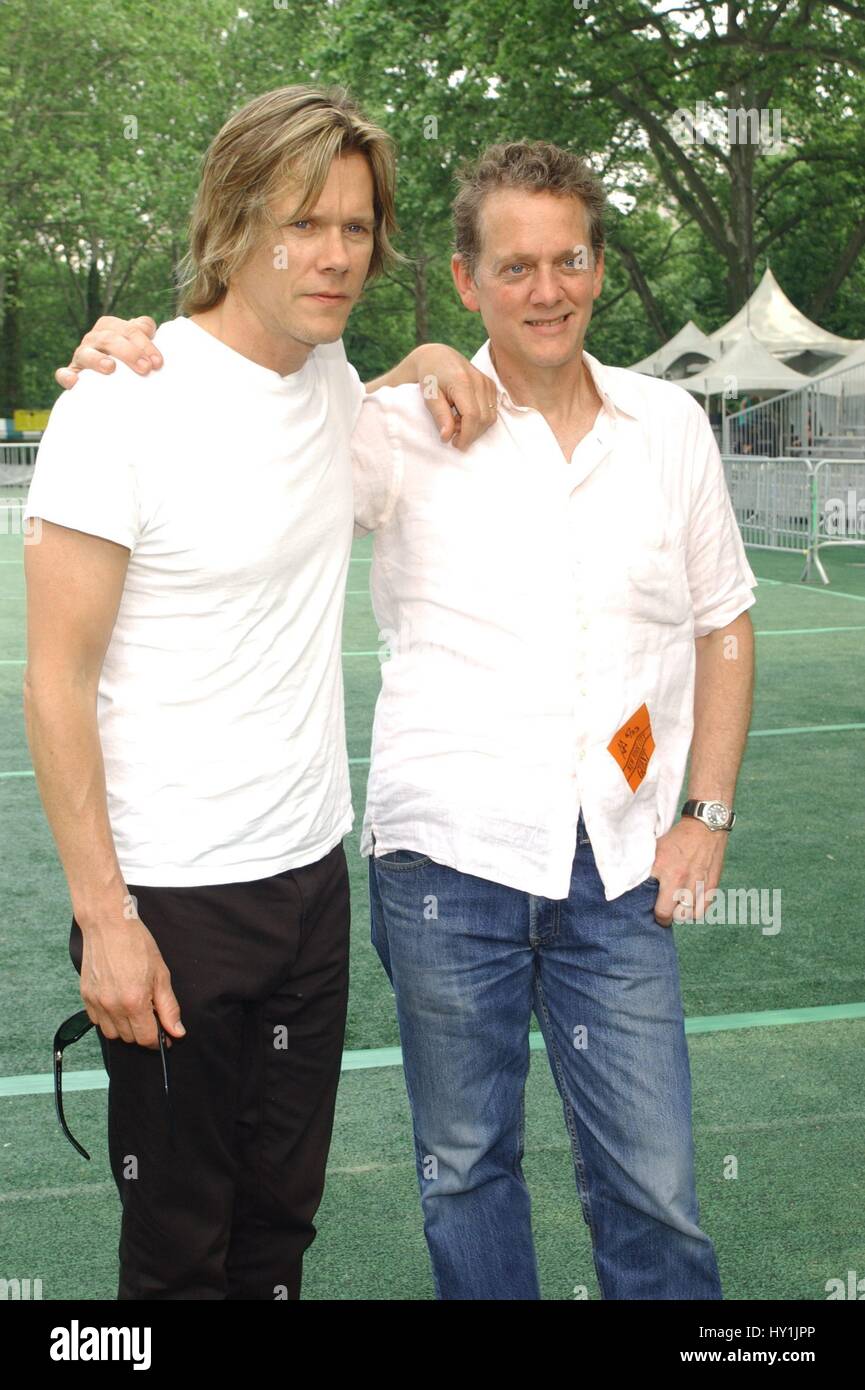 (L-R) Actor Kevin Bacon and brother Michael pose before taking the ...