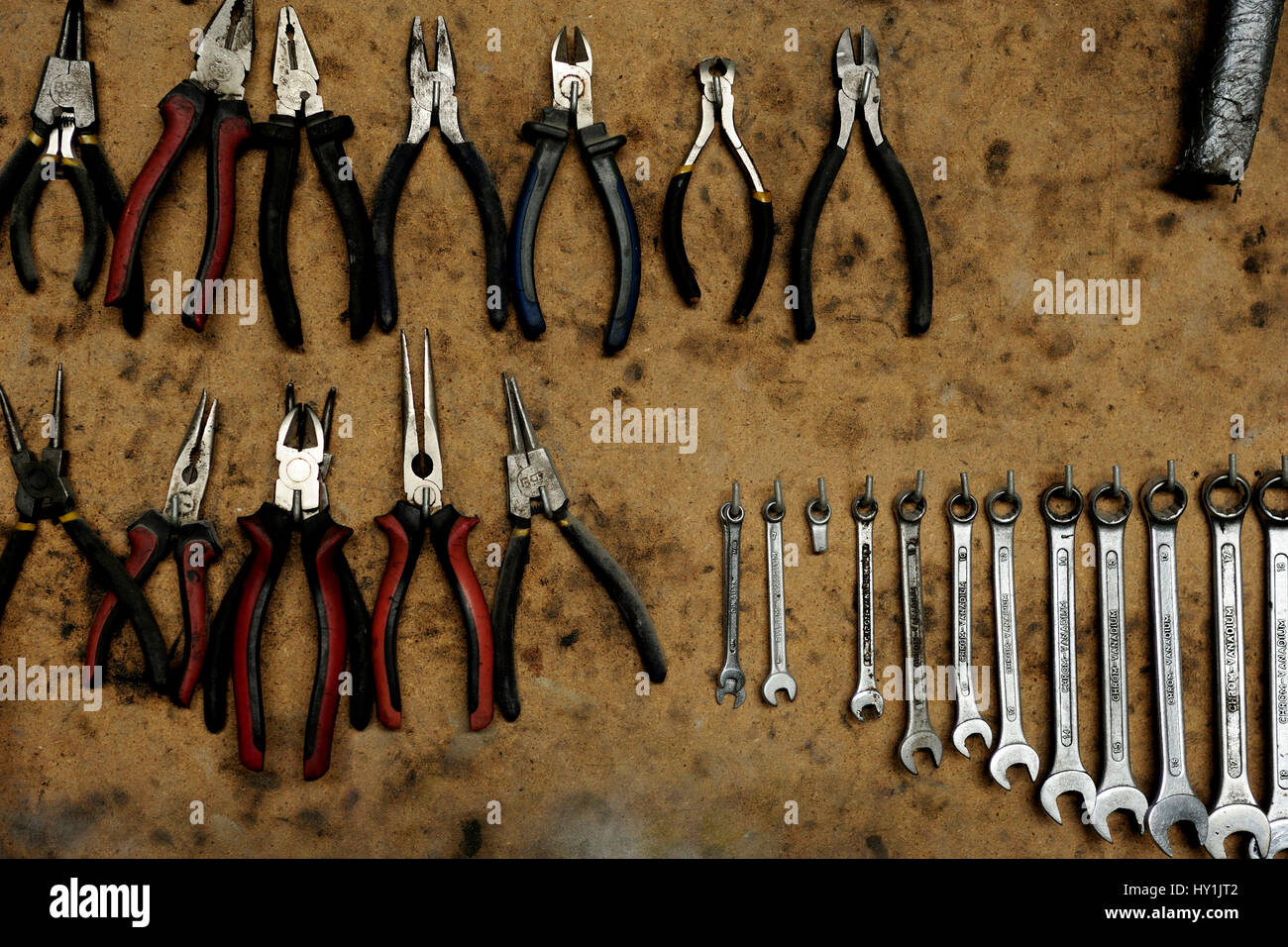 workshop, mechanic, mechanic, automobile, tools, keys, equipment ...