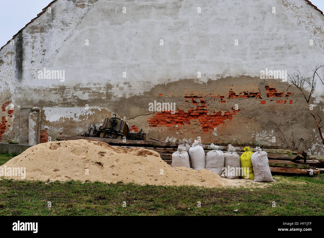 wall, repair, plaster, moisture, drainage, technology, traditional ...