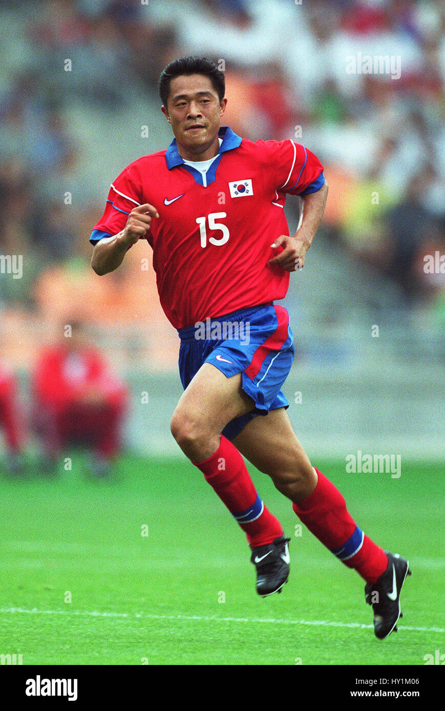 Lee min sung hi-res stock photography and images - Alamy