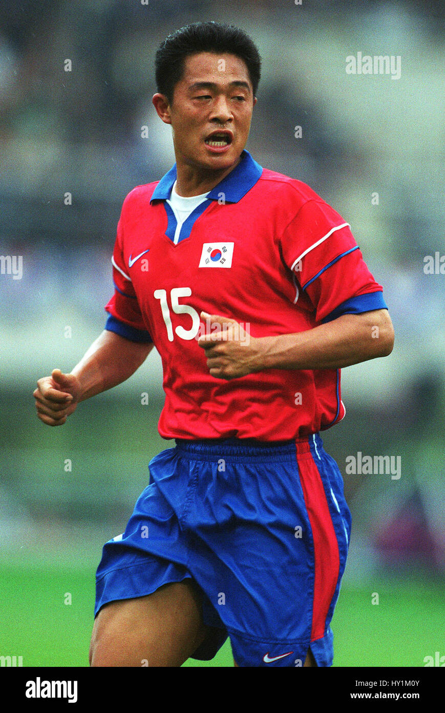 MIN SUNG LEE KOREA REPUBLIC DAEGU STADIUM TAEGU OR DAEGU SOUTH KOREA 30 ...