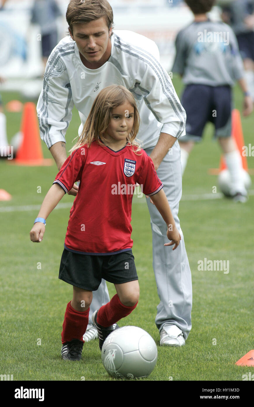 DAVID BECKHAM & CHILD THE DAVID BECKHAM ACADEMY HOME DEPOT CENTER ...
