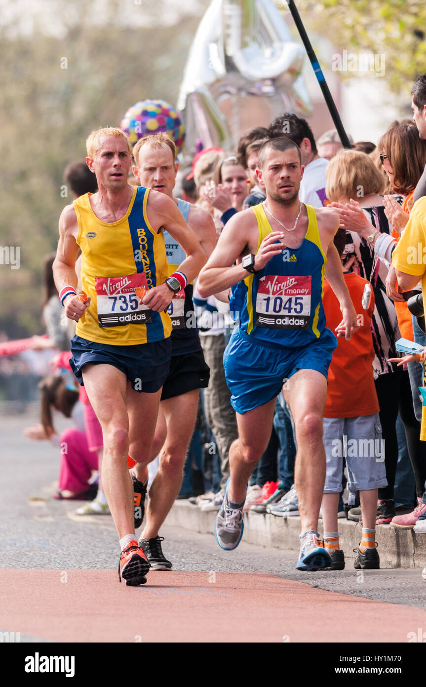 London Marathon Male Runners Stock Photo - Alamy