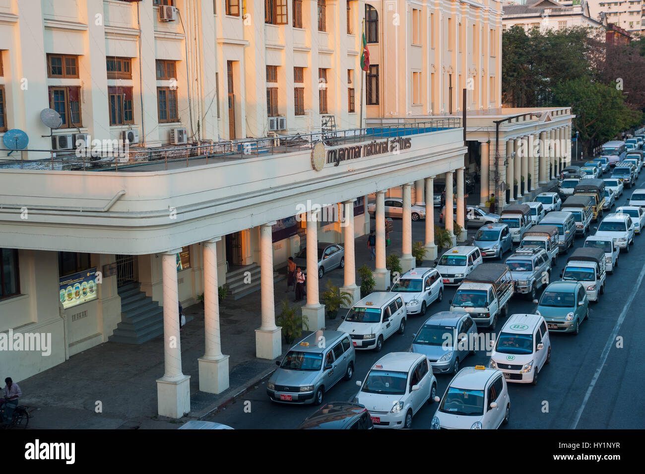 Strand Road Yangon Stock Photos & Strand Road Yangon Stock Images - Alamy