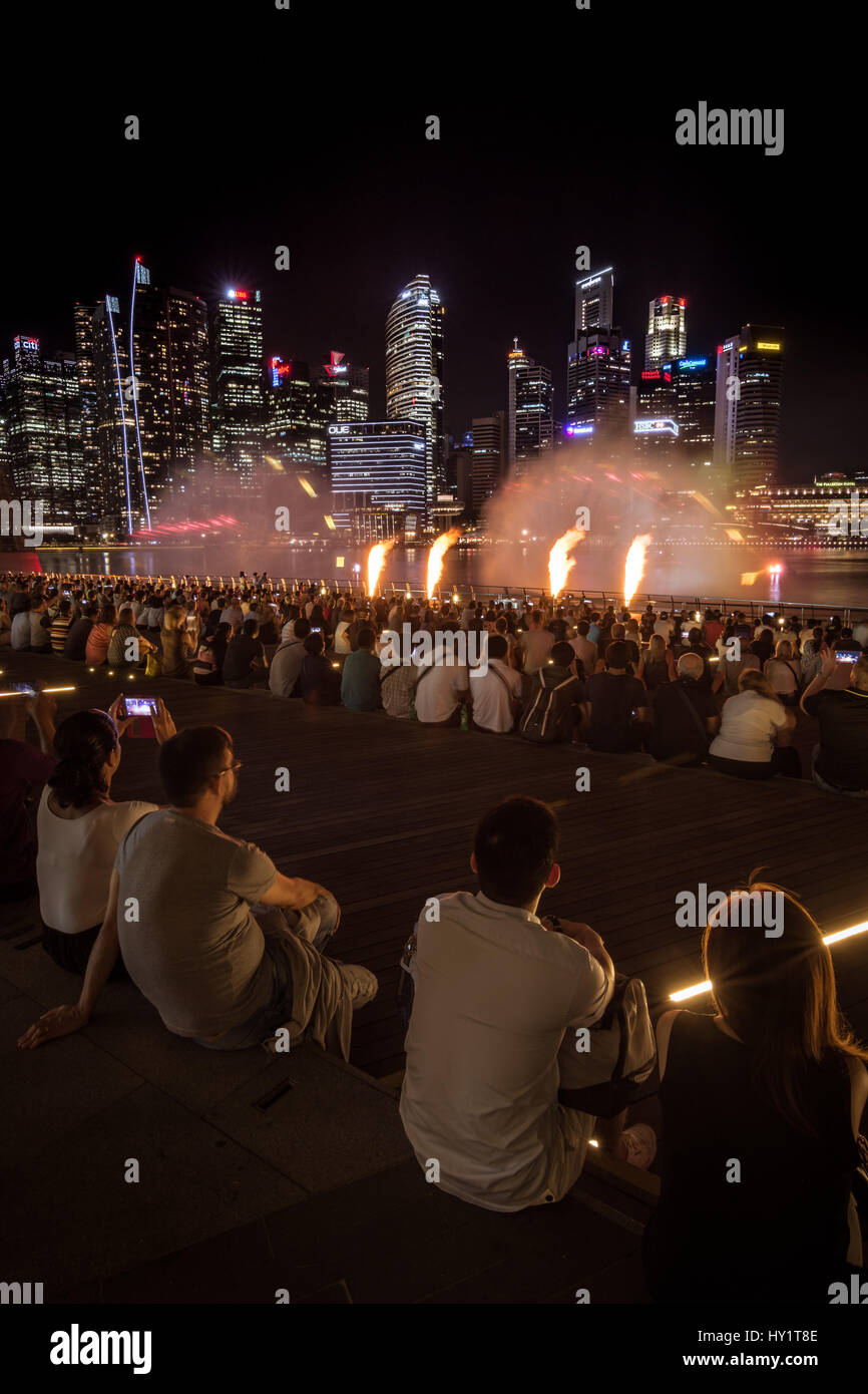 Marina By the Bay, Singapore's nightly fire , water and light show with ...