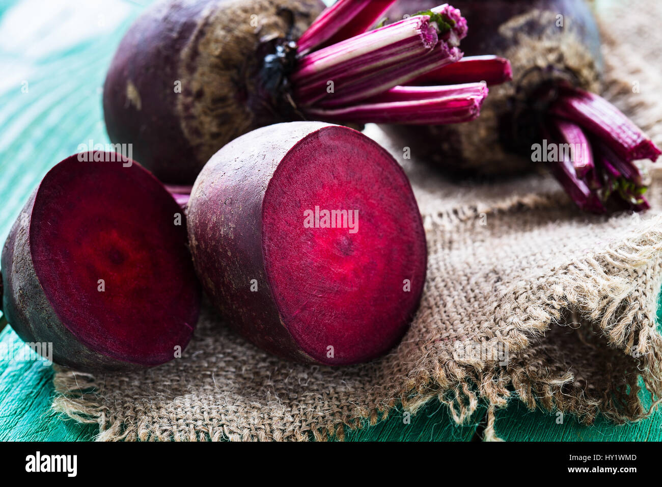 Whole beet root half hi-res stock photography and images - Alamy