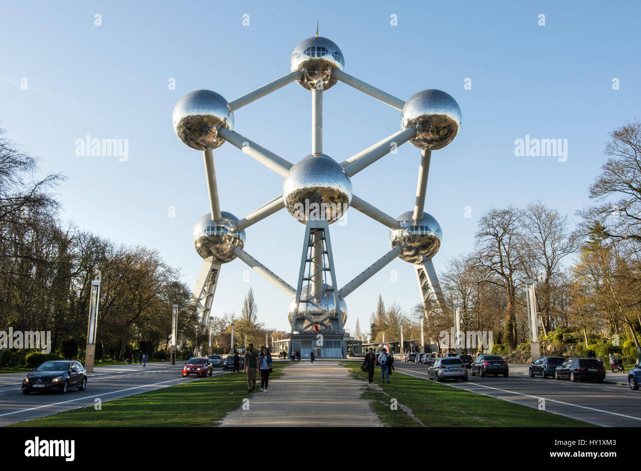 Silhouette atomium brussels belgium hi-res stock photography and images ...