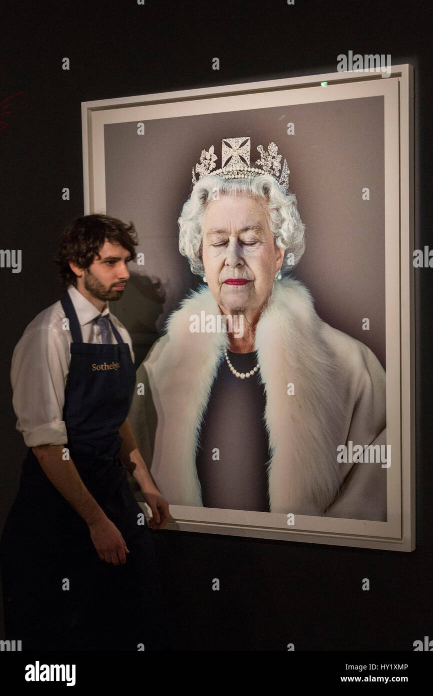 Queen elizabeth ii auction hi-res stock photography and images - Alamy