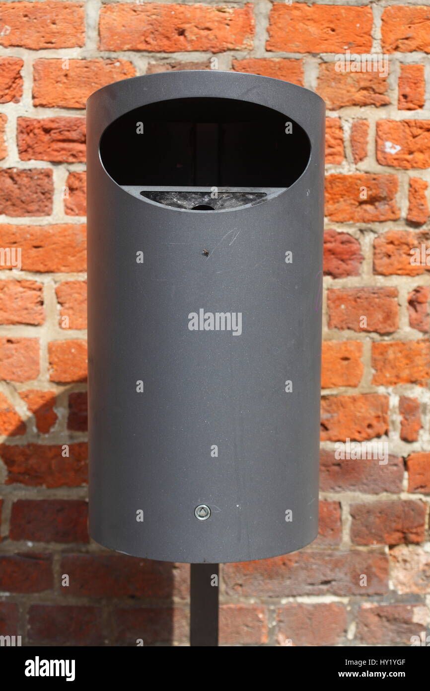 Trash Can, Bremen, Germany Stock Photo - Alamy