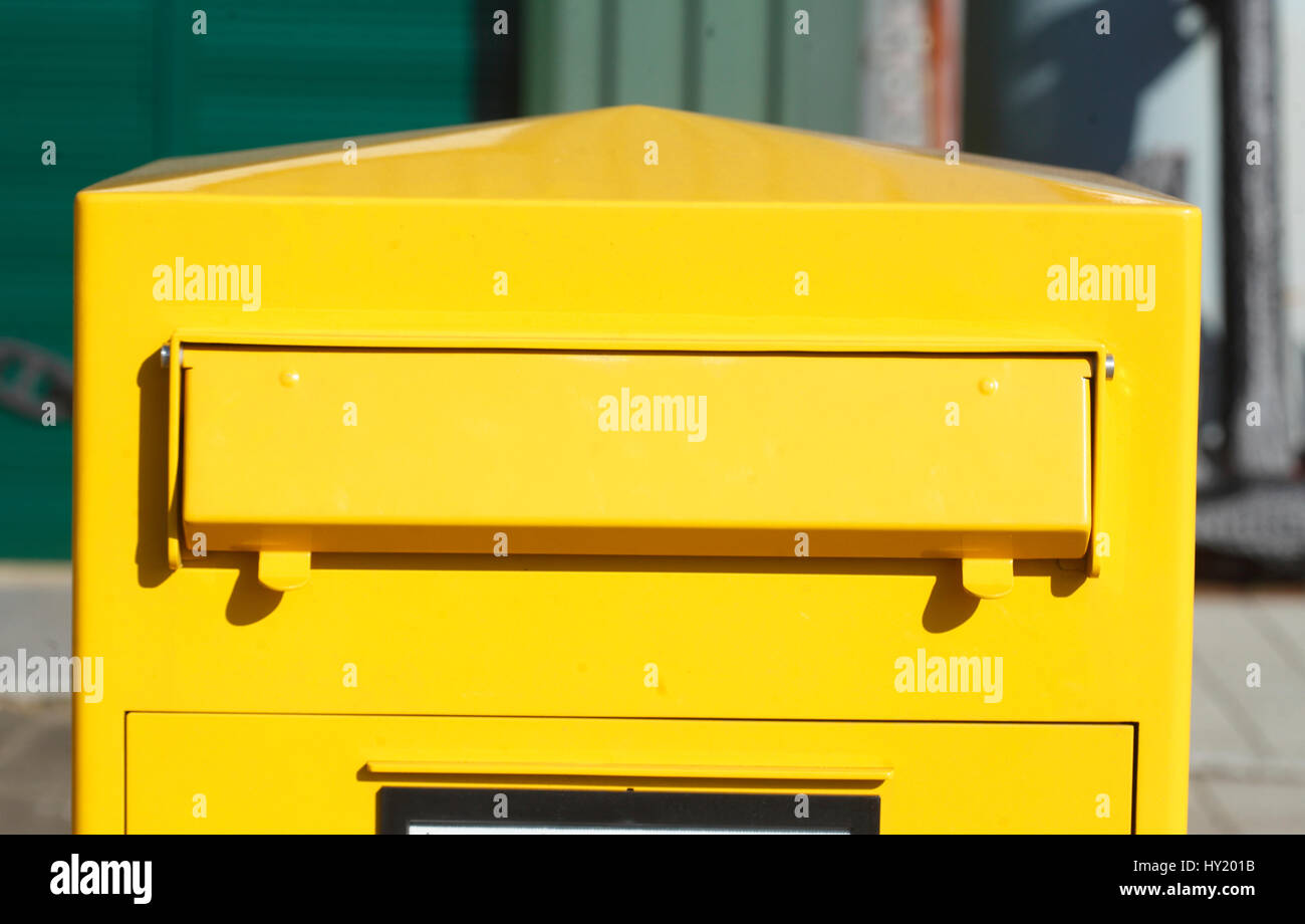 Yellow letterbox hi-res stock photography and images - Alamy