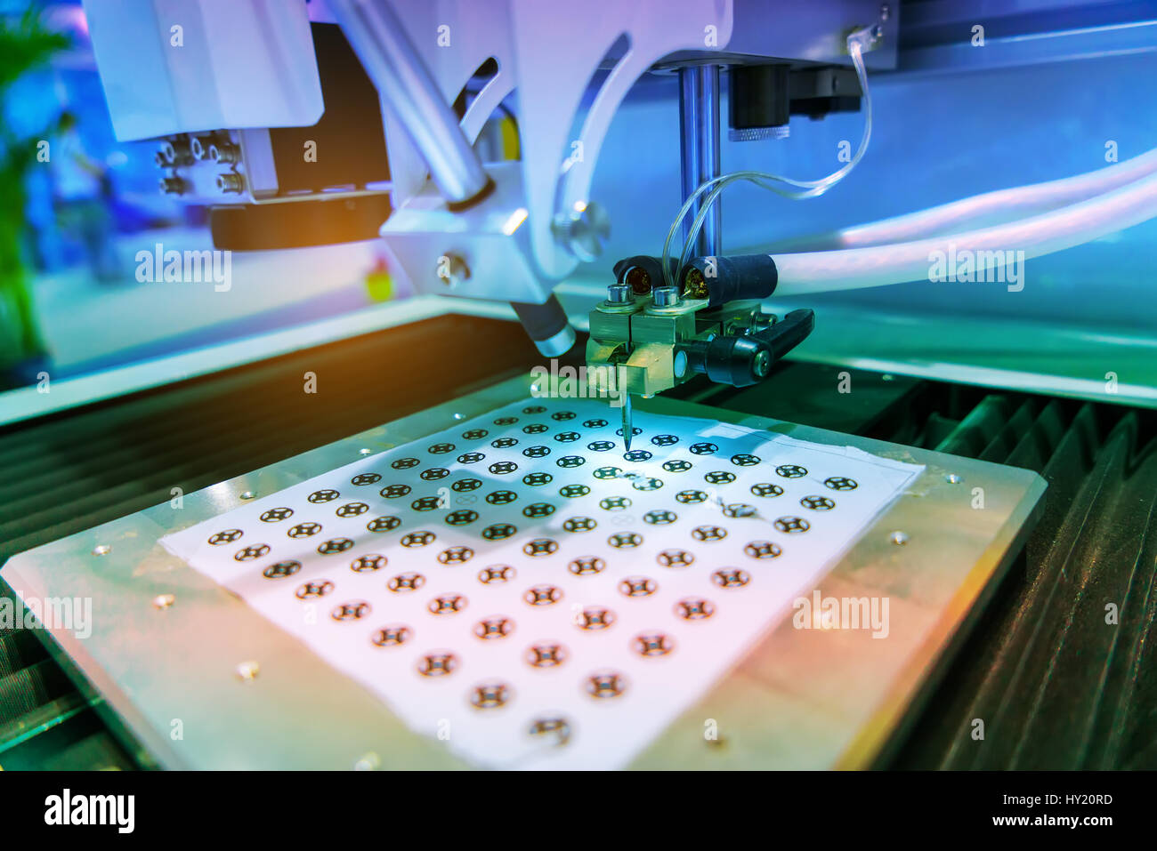 Automation production line robot hi-res stock photography and images ...