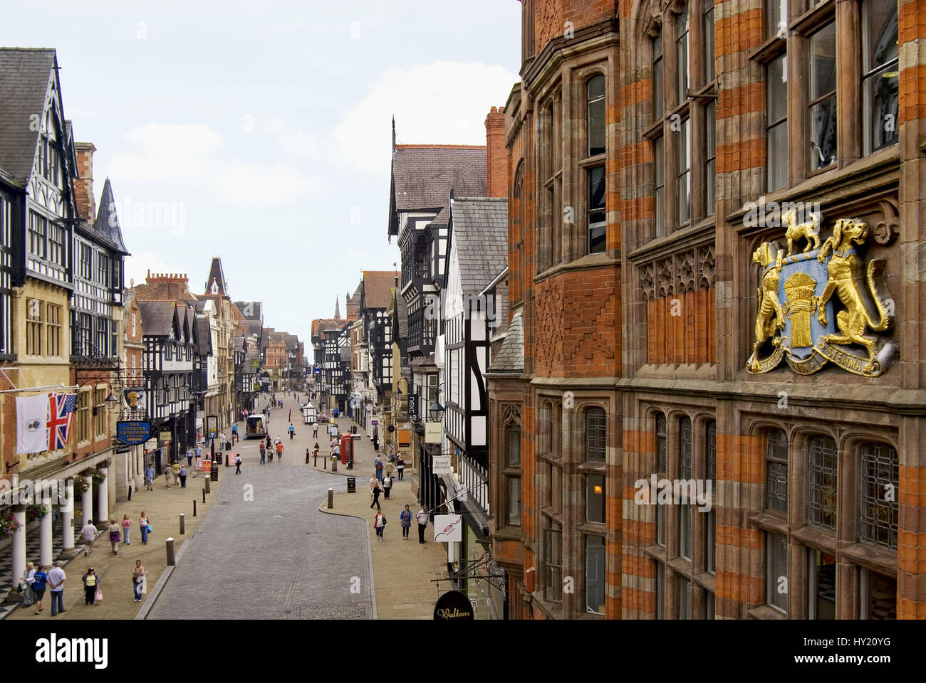 Town centre of chester hi-res stock photography and images - Alamy