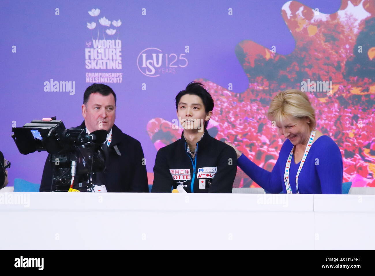 Helsinki, Finland. 30th Mar, 2017. (L-R) Brian Orser, Yuzuru Hanyu (JPN ...