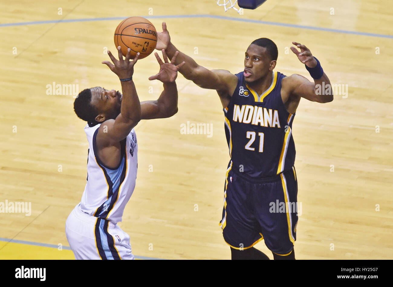 March 29, 2017: Memphis Grizzlies guard Tony Allen (left) and Indiana ...