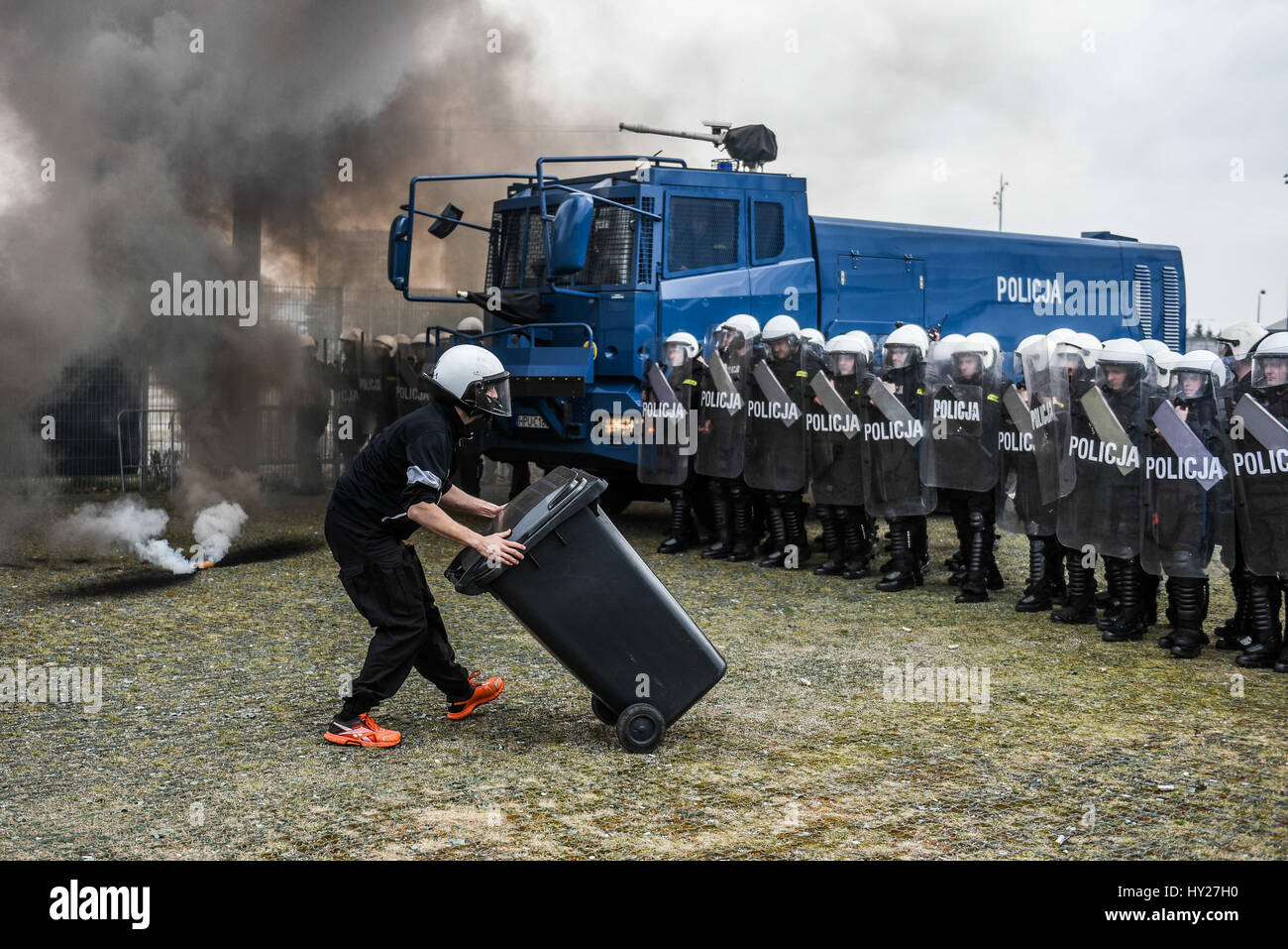 Poznan, Poland. 30th March 2017. Members of police forces train on ...