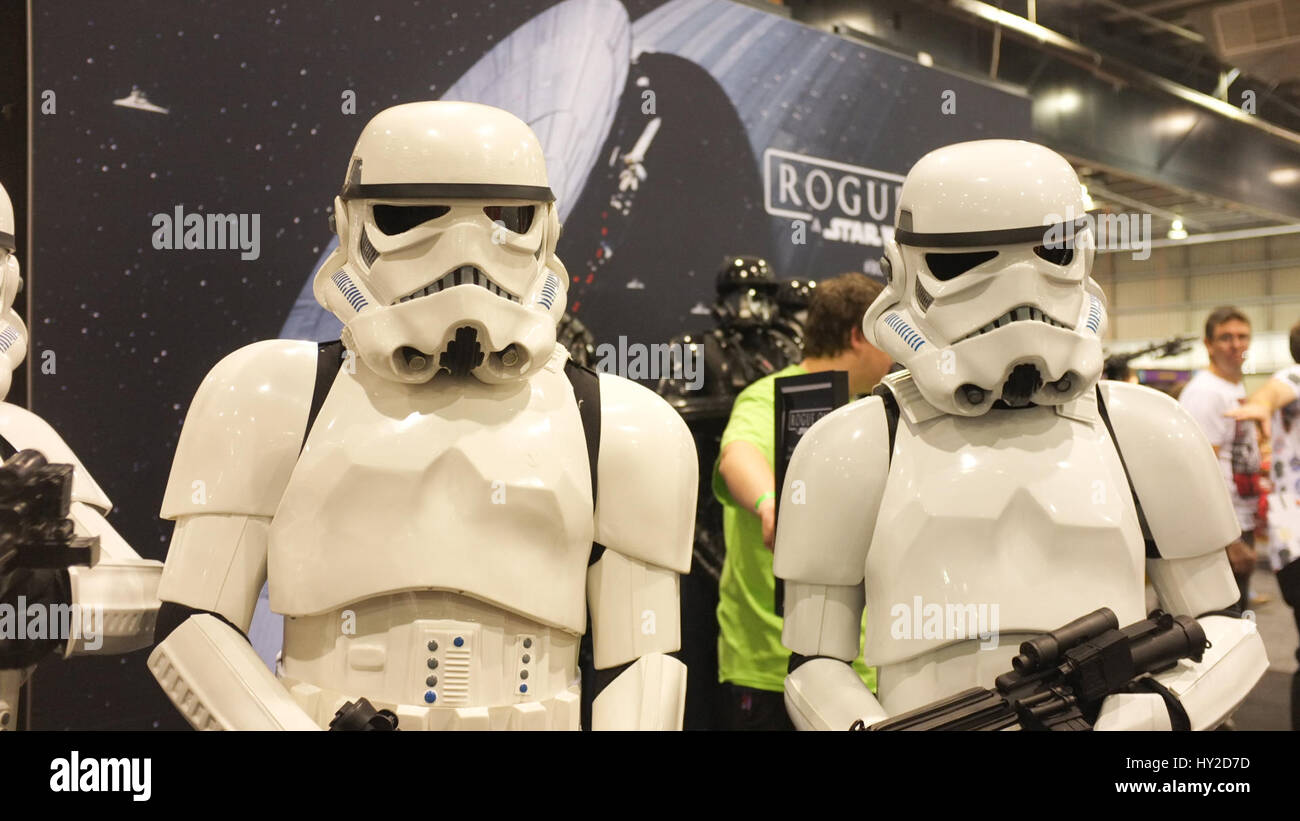 Adelaide, Australia. 1st Apr, 2017. Comic enthusiasts dress in their ...