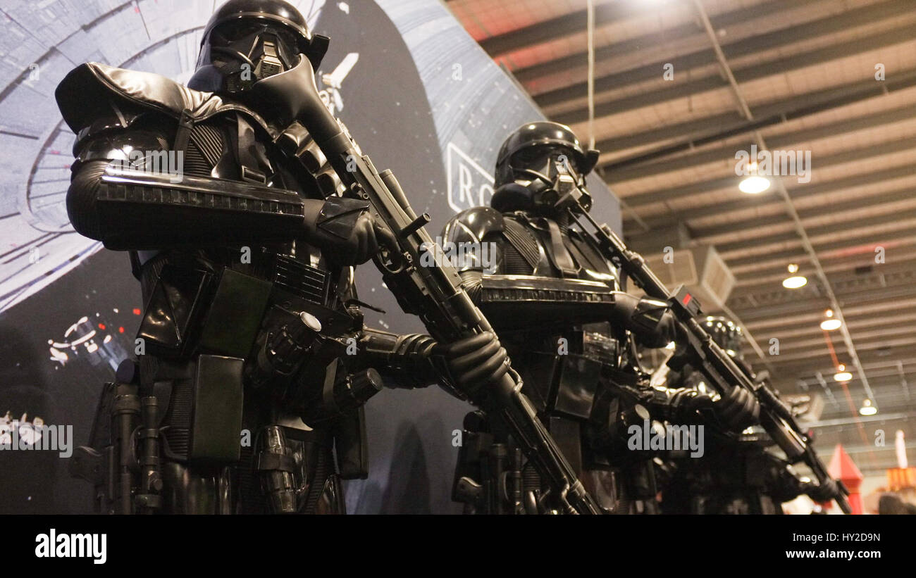 Adelaide, Australia. 1st Apr, 2017. Comic enthusiasts dress in their ...