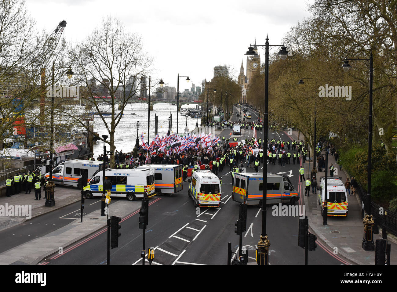 London, UK. 1st Apr, 2017. Far right protesters from the EDL and ...