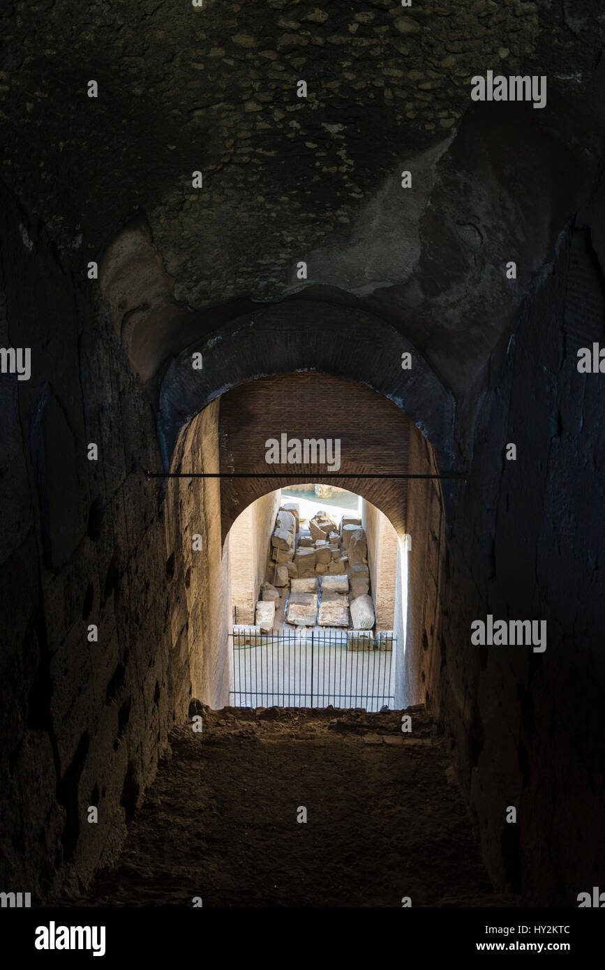 Colosseum tunnel hi-res stock photography and images - Alamy