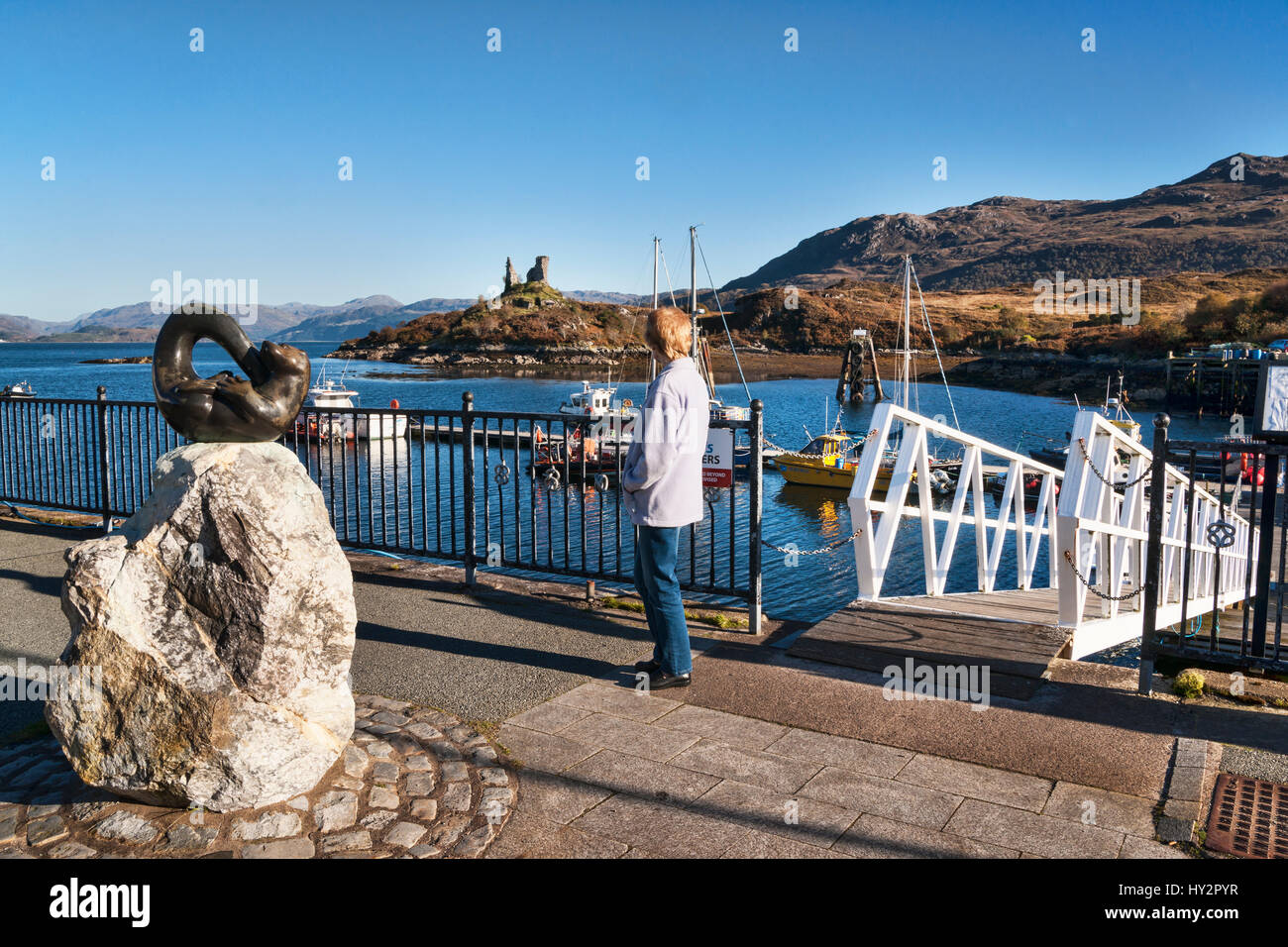 Sunny landscape scotland hi-res stock photography and images - Alamy