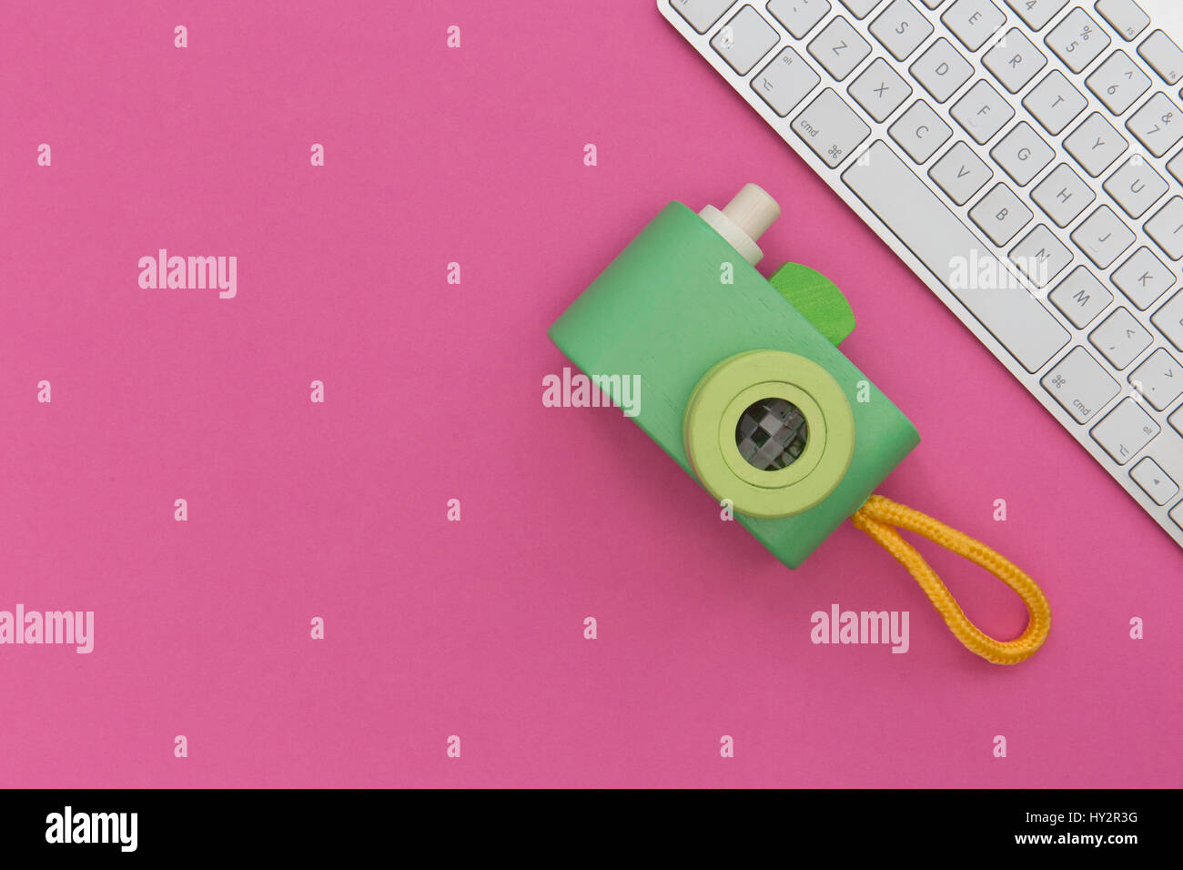 Overhead shot trendy office hi-res stock photography and images - Alamy