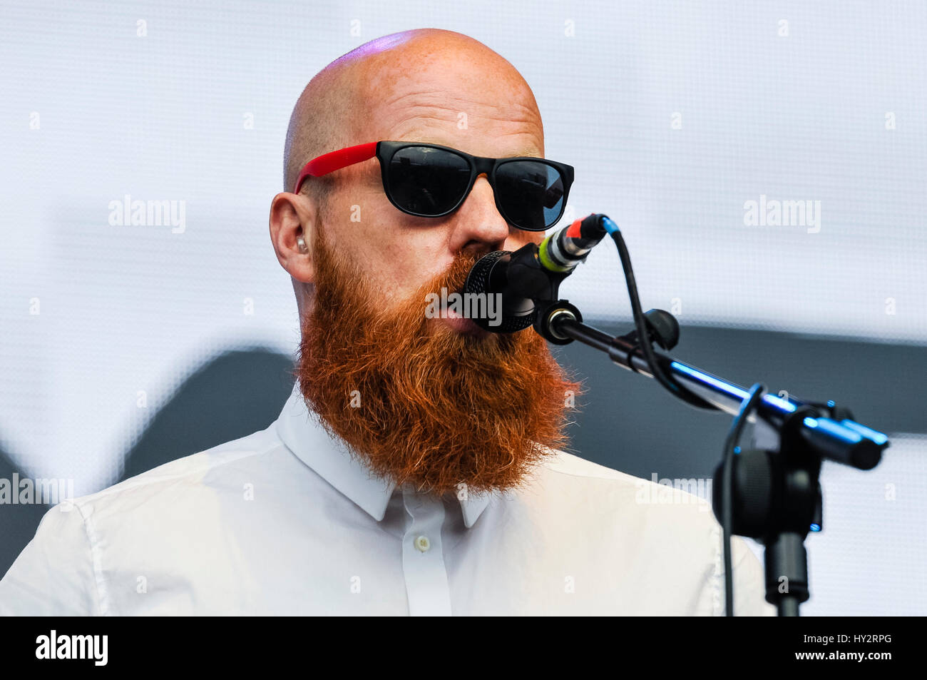 Techno pope hi-res stock photography and images - Alamy