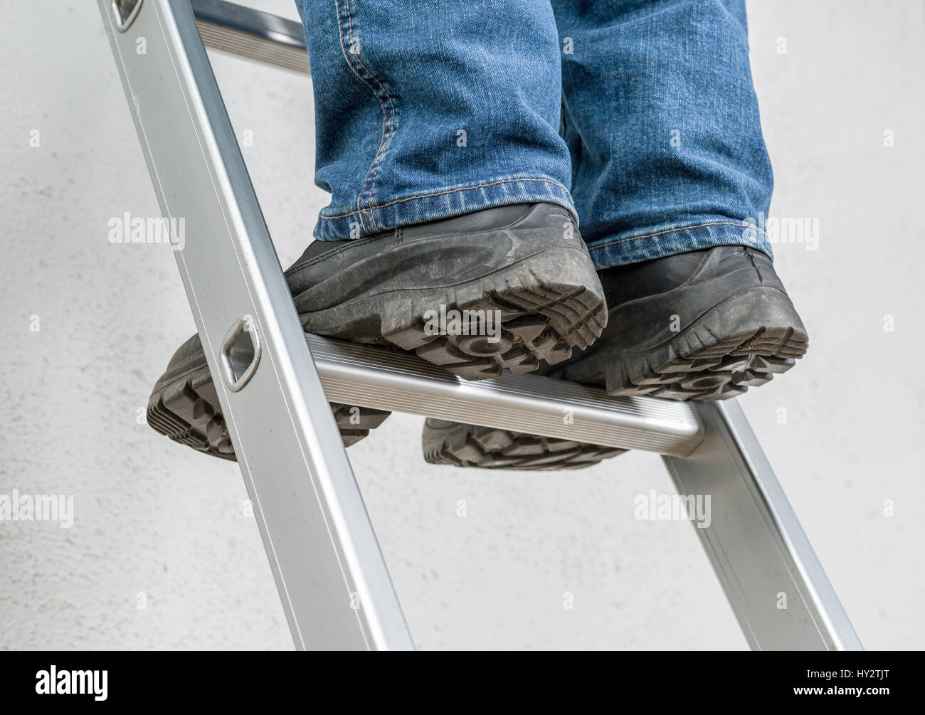 Step ladder accident hi-res stock photography and images - Alamy