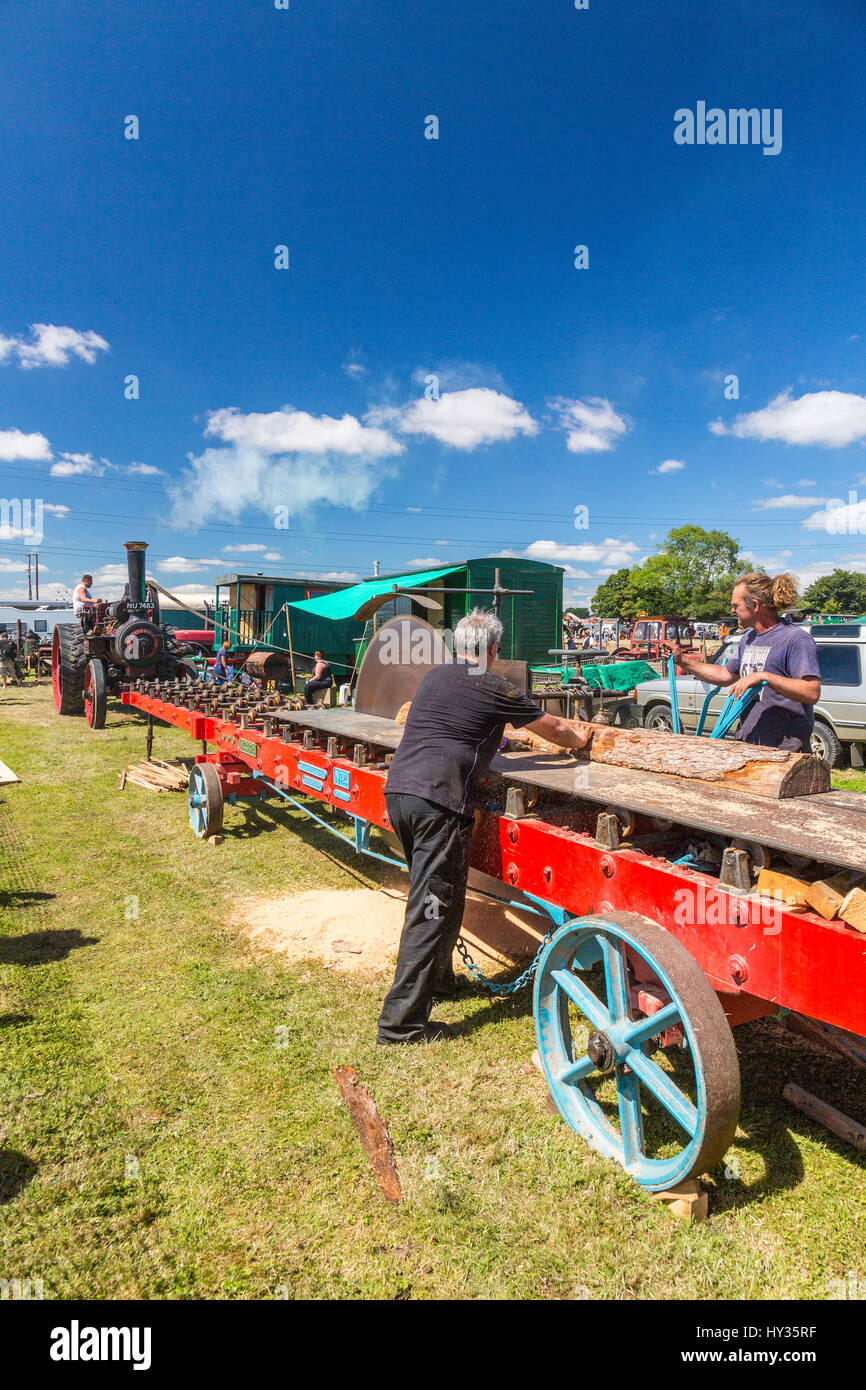'Royal Chester' traction engine driving a saw bench at the 2016 Norton ...