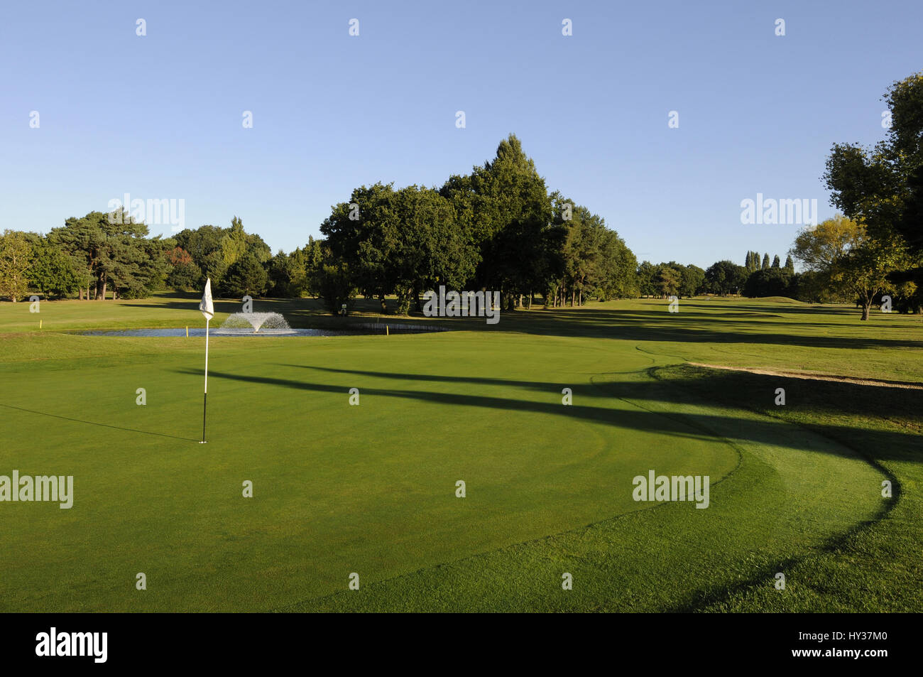 Malden golf club hi-res stock photography and images - Alamy