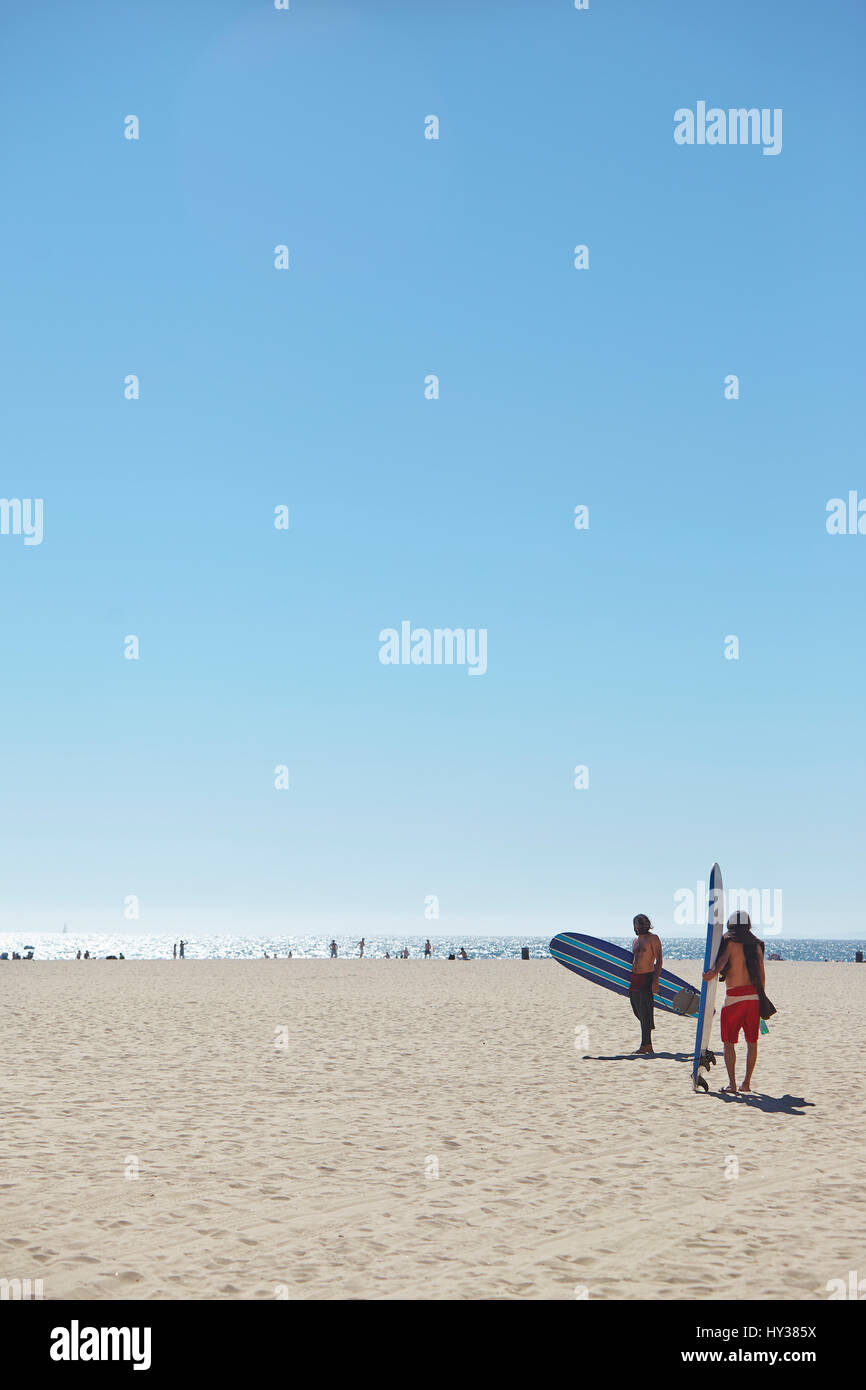 Huntington beach people hi-res stock photography and images - Alamy