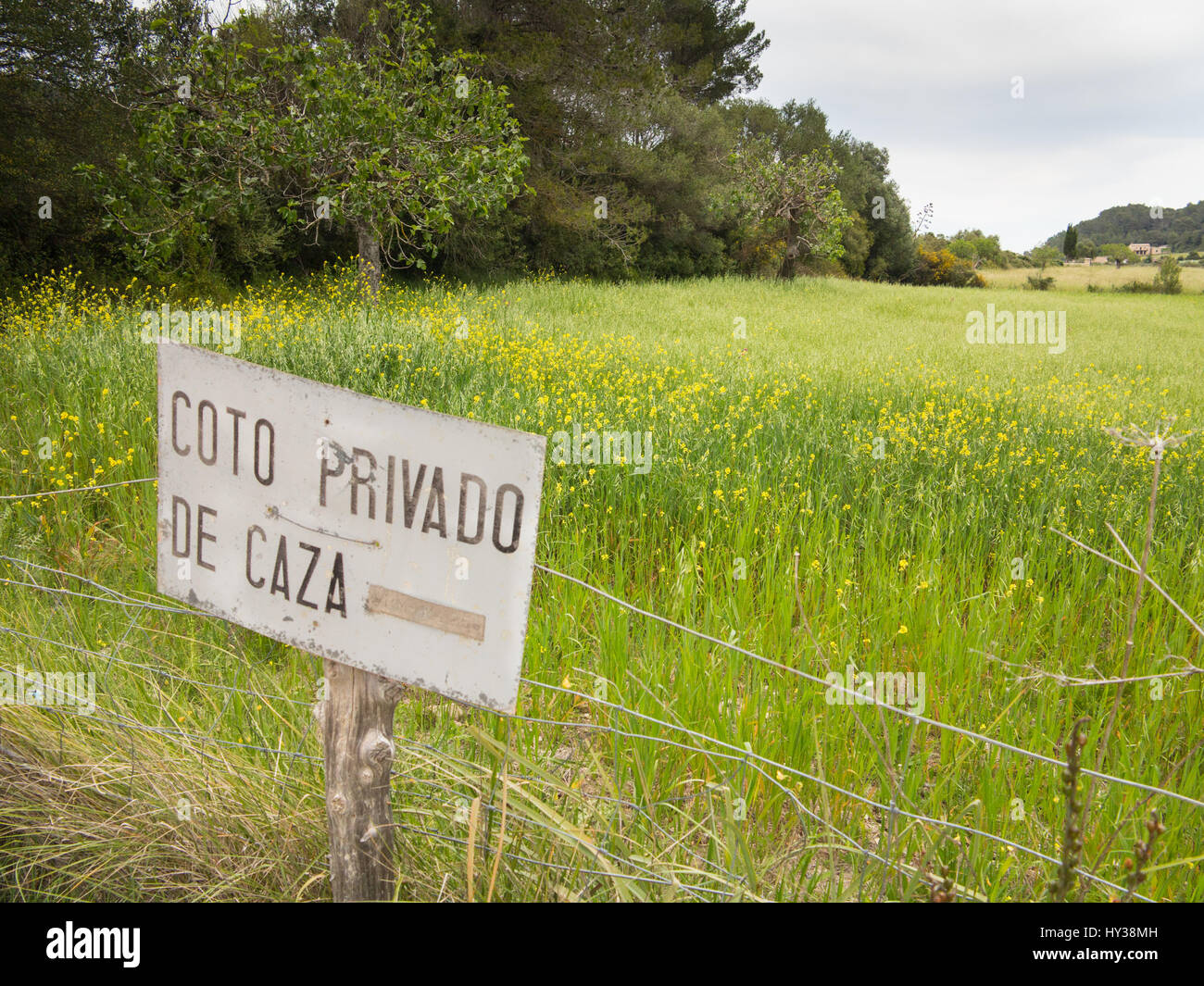 Hunting sign, saying 'land reserved for hunting' in northern Mallorca ...