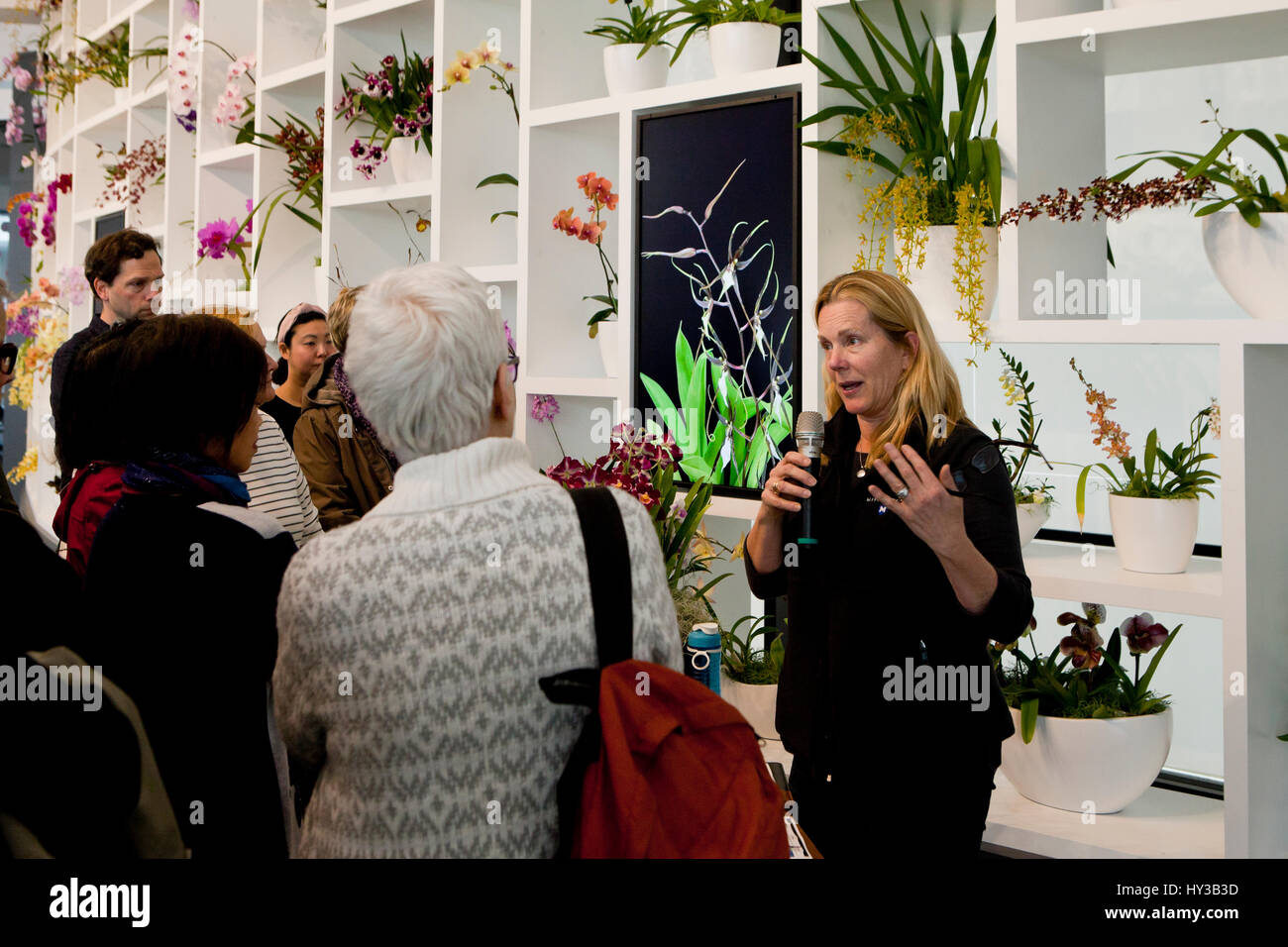 Botanist hi-res stock photography and images - Alamy