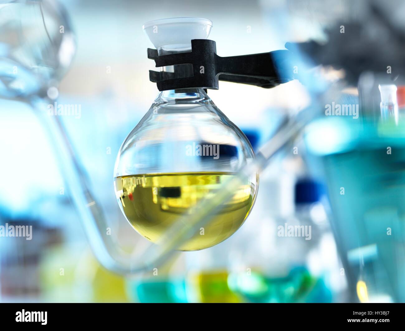 A chemical solution being tested in a laboratory Stock Photo - Alamy