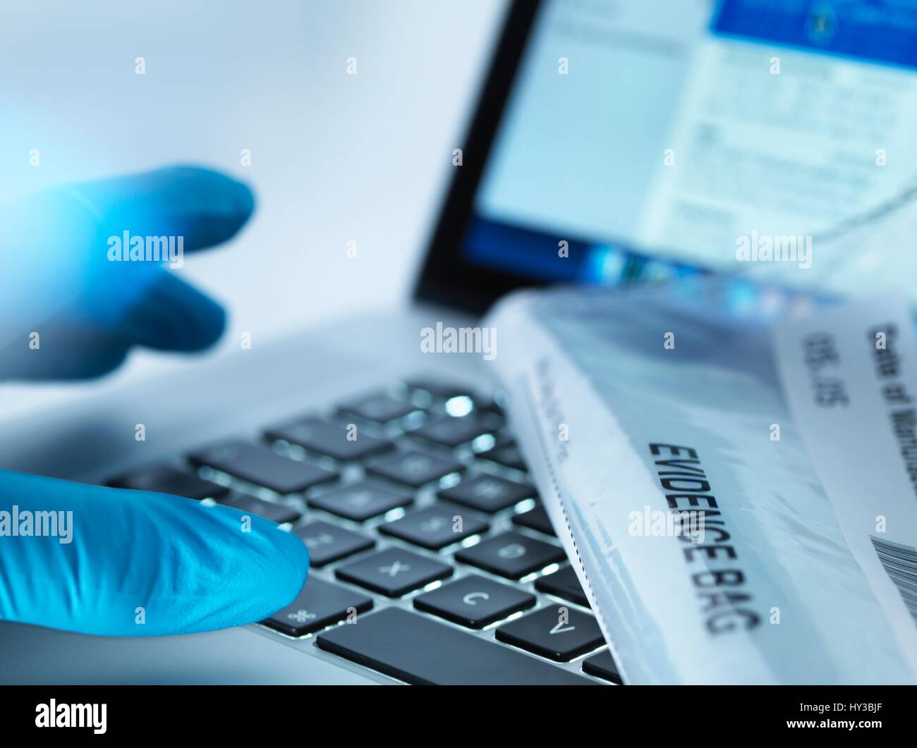 Computer forensic collection hi-res stock photography and images - Alamy